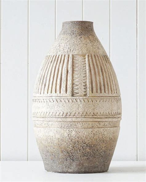 Carol Assaf On Instagram The Enya Vase In Neutral And Earthy Tone 🤎