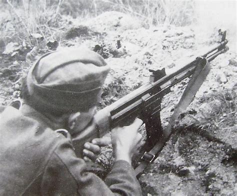 Maschinenkarabiner 42 H Or Mkb 42 H Machine Carbine Model 1942