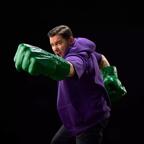 Marvel Legends Incredible Hulk Premium Roleplay Fists Bring Smash