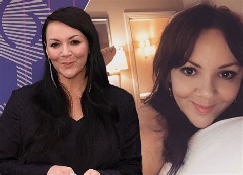 Martine Mccutcheon Shows Off Her Pert Bum In Cheeky Thong Selfie