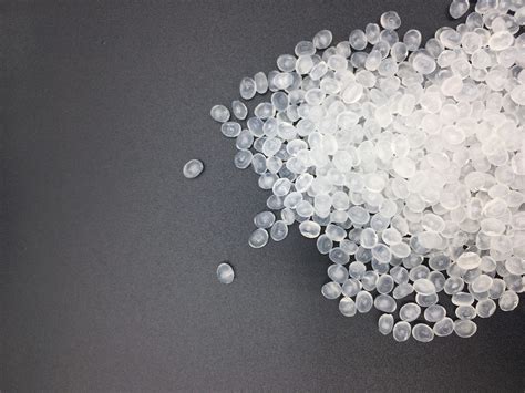 Продажа полимеров и полимерной продукции оптом и в розницу