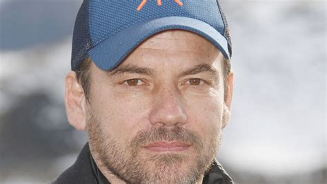 Stéphane Henon Vit Dans Un Village De 2500 Personnes Situé Bien Loin De