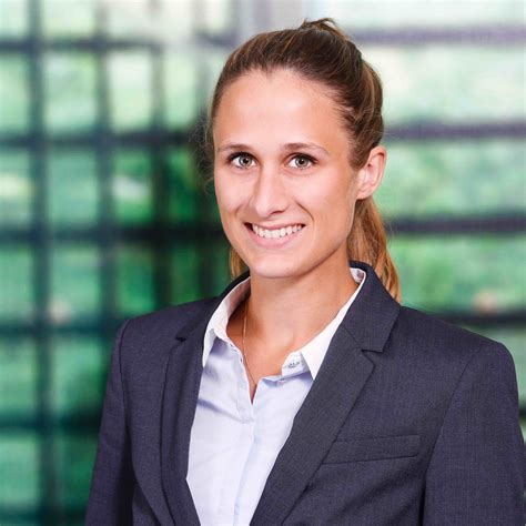 Julia Weißmann Syndikus Steuerberaterin Volkwagen Ag Xing