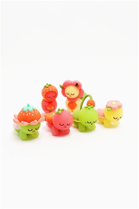 Smoko Miffy Doing Things Blind Box Figure Smoko Inc