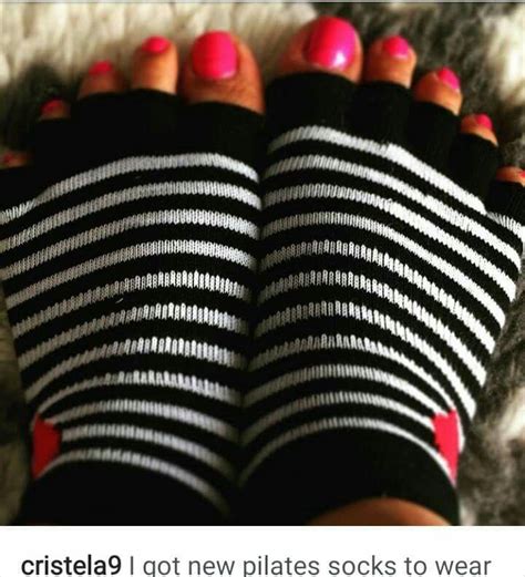 Cristela Alonzos Feet