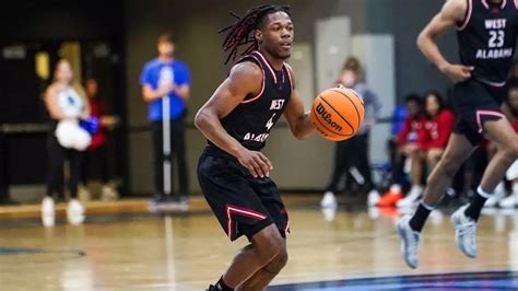 Bj Brown Jr 17 Mens Basketball University Of West Alabama Athletics