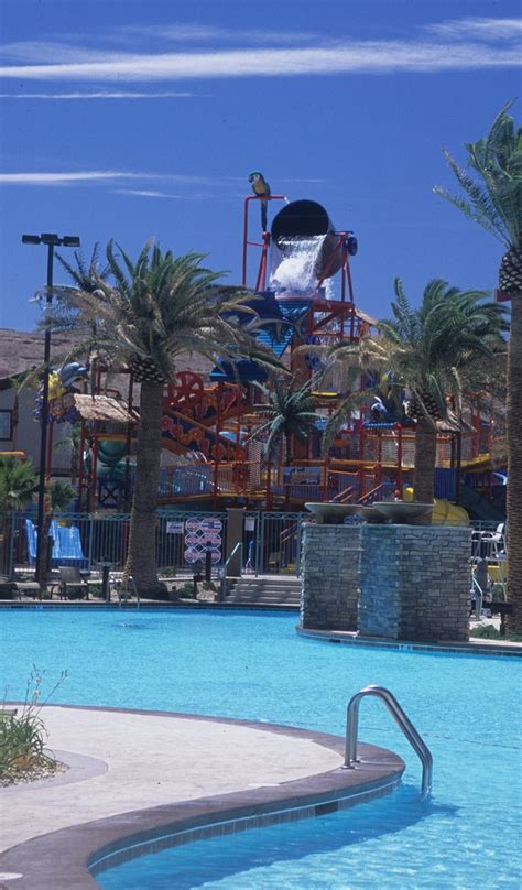 Recreation Center And Water Park At Rhodes Ranch Water Park Nevada