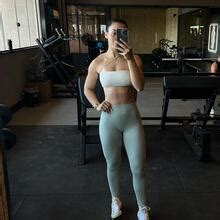 Luiza Barros Nude Leaks Fapopedia