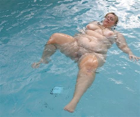 Doing The Backstroke Allthingsporn87