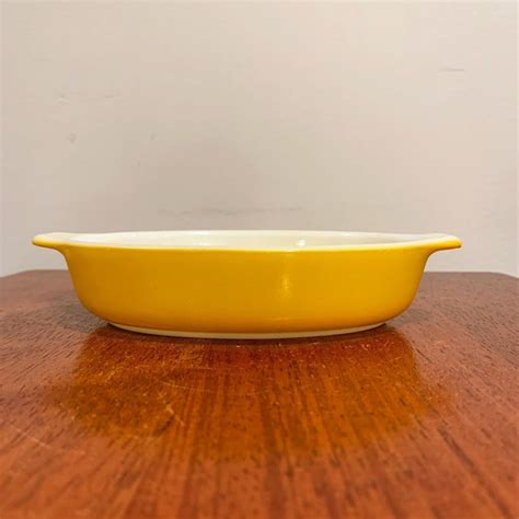 Vintage Pyrex Yellow Pixie Casserole Dish 700 Over The Years Silver Spring Md