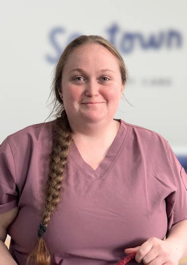 Katriece Reeves Seatown Vet