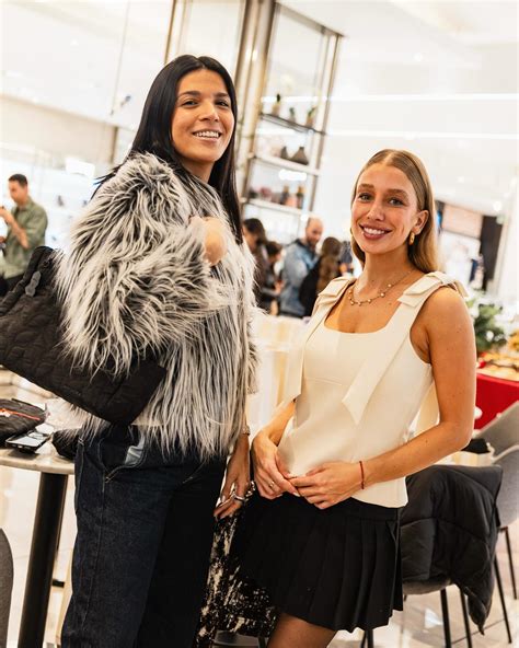 Isidora Yanine Bartel Isi Yanine • Instagram Photos And Videos