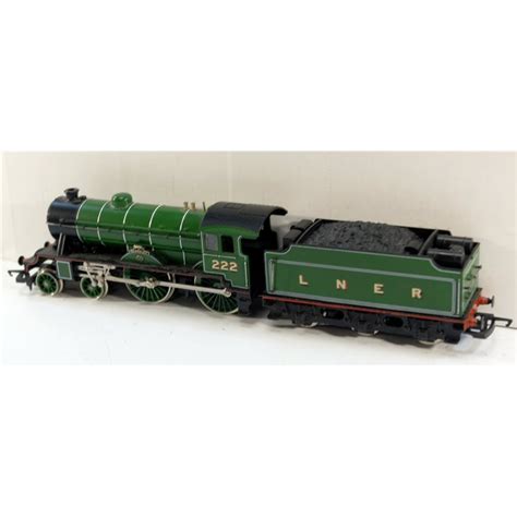Hornby R3062 Class D49 2 4 4 0 222 The Berkeley In Lner Green Used