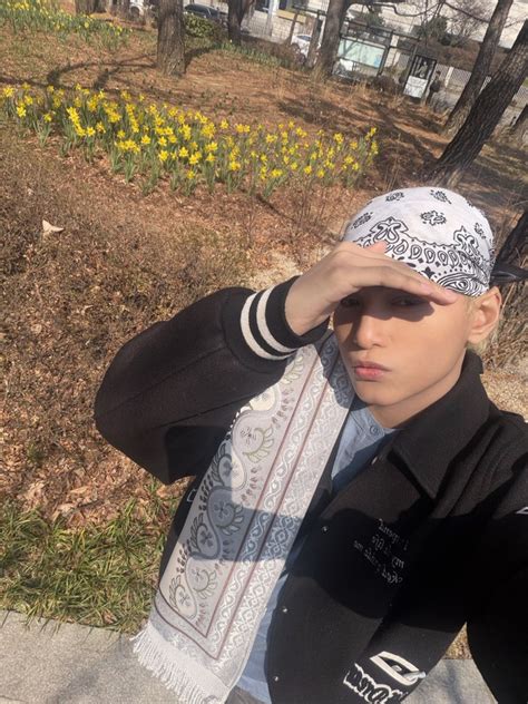 Gaya Zayyan Xodiac Idol Kpop Asal Indonesia Rayakan Idulfitri Di Korea
