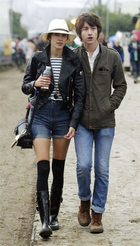Alexa Chung Alex Turner Split Alexa Chung Style Alexa Chung