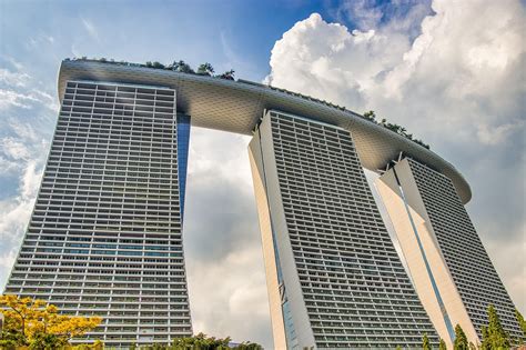 Descubre Los 10 Edificios Emblemáticos Que Definen Singapur Fvtta