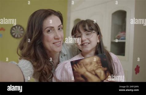 Unborn Girl Stock Videos And Footage Hd And 4k Video Clips Alamy