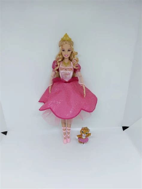 Barbie 12 Dancing Princesses Genevieve Doll And Twyla Figure £3500