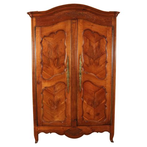 Antique French Regence Serpentine Walnut Armoire At 1stdibs Antique