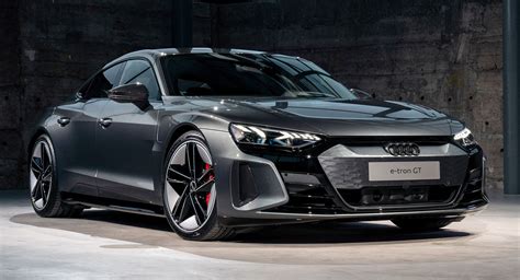 The 2022 Audi E Tron Gt Is Here And Its A Beaut With Electrifying