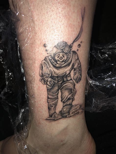 Vintage Deep Sea Diver Tattoo Can You See It Rtattoodesigns