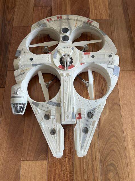 Air Hogs Star Wars Remote Control Xl Millennium Falcon Quad Quadcopter