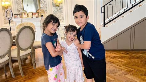 Adam Alami Musibah Pulang Sekolah Berikut Potret Hawa Perhatian Banget Kakaknya Sakit