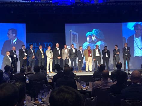 Medtronic Deformitysurgery Spine Mazor Mazorx Scoliosis Brian Smith