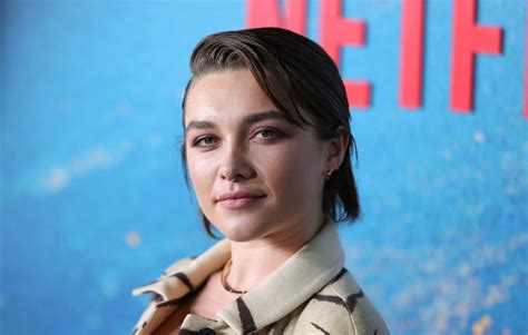 Florence Pugh Wont Be Discussing Harry Styles Sex Scenes In Dont
