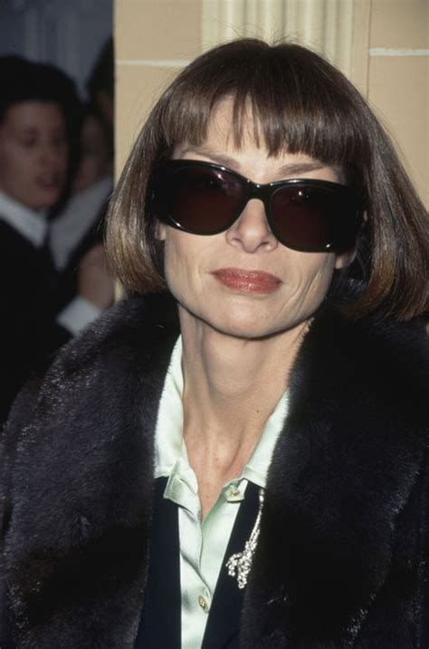 The 40 Most Iconic Bobs Of All Time Anna Wintour Bob Hair Cuts
