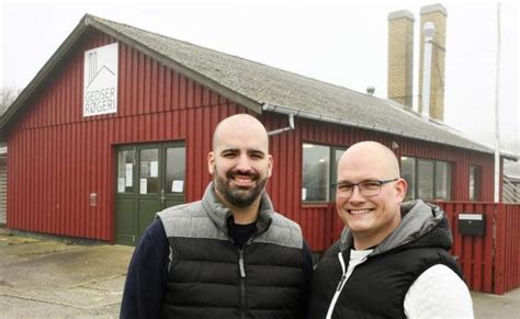 Scandlines Byder Mark And Chris Elsner Velkommen Til Gedser Havn Og