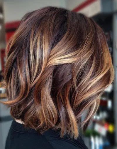 Best Hair Color For 60 Year Old Woman 2024