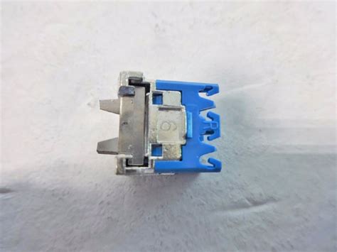 LOT OF 30 PANDUIT MINI COM Tx6 JACK MODULES CJS6X88GY CJ688TGBU