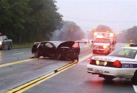 Center Moriches Ambulance Responds To Manorville Accident On Cnty Rd