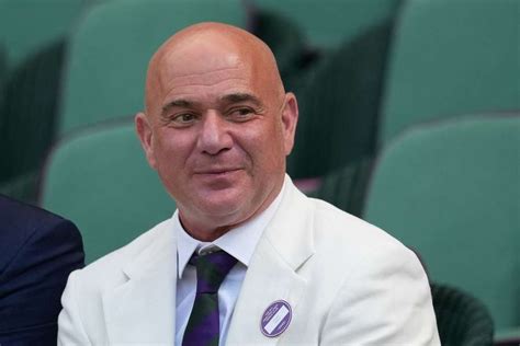 American Legend Agassi Helps Struggling Rune Ahead Of North American