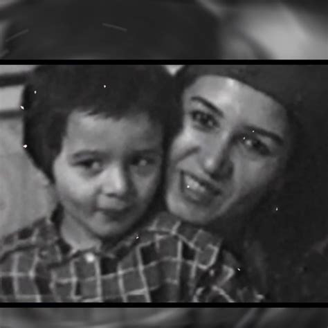 Modar Jonibek Murodov Song Lyrics Music Videos And Concerts