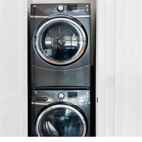 Can You Stack A Dryer On Top Of A Front Load Washer At Allan Sturtz Blog