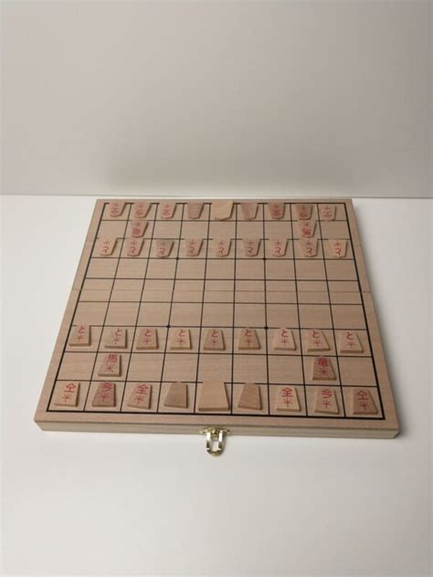 International Westernized Shogi Set With Arrows And Japanese 1 Kanji