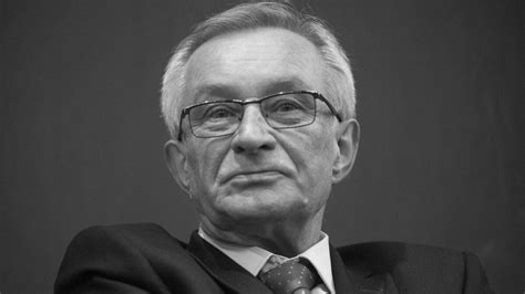 Tomasz Wołek Nie żyje Słynny Dziennikarz Miał 74 Lata Wiadomości Radio Zet