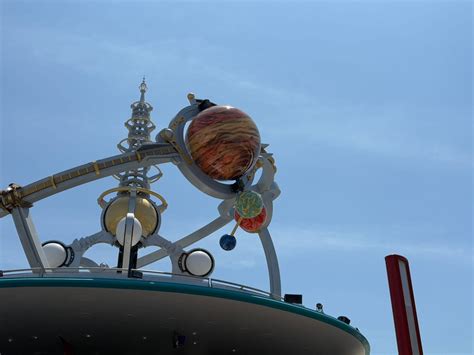 Planets Return To Astro Orbiter In Magic Kingdom As Reassembly Nears Completion Wdw News Today