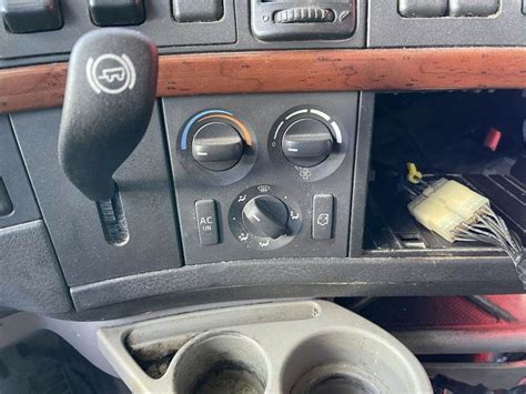 2006 Volvo Vnl Heater Ac Temp Control For Sale Crandall Tx 81440