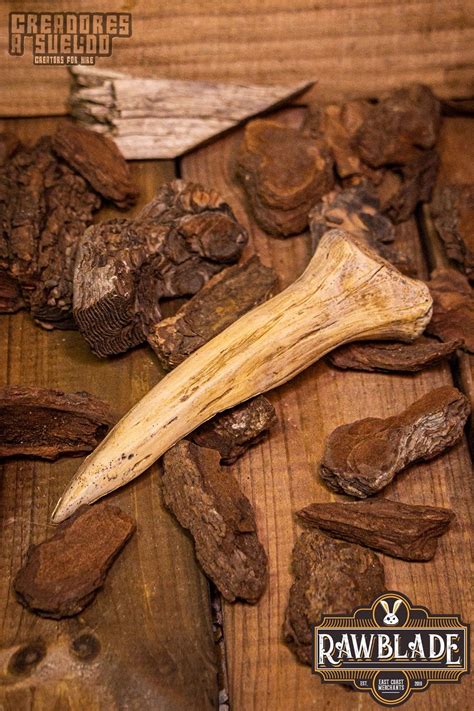 Bone Dagger Weiß Rwb10008 02