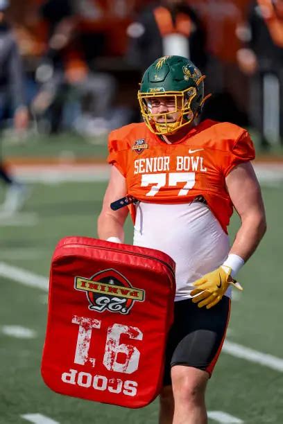 Grey Zabel Biography Height Weight Age Stats Wife Salary Net