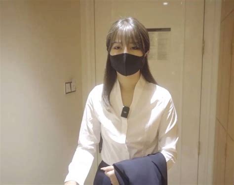 香菜公主 白丝制服空姐 1v136g 花铃次元