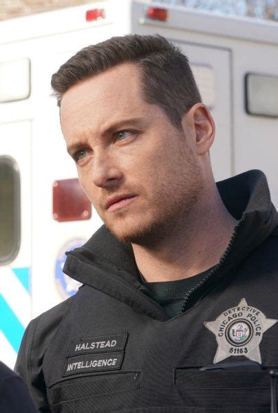 Chicago P D Se Estremece Con La Salida Del Actor Jesse Lee Soffer Con La Temporada 10 Vader