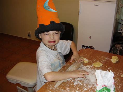 Komu Pomáháme Jan Vávra