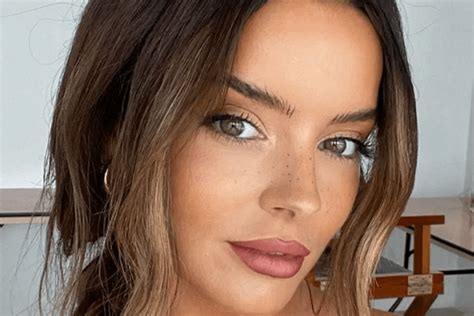 A Tiny Yellow Bikini Shows Off Maura Higgins Stunning Figure As She