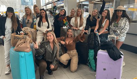 Echte Meisjes In De Jungle Zwaarder Dan Verwacht Nooit Meer