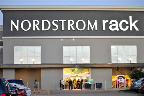 Nordstrom Rack Logo