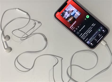 The Glamorization Of Mental Illness The Owl